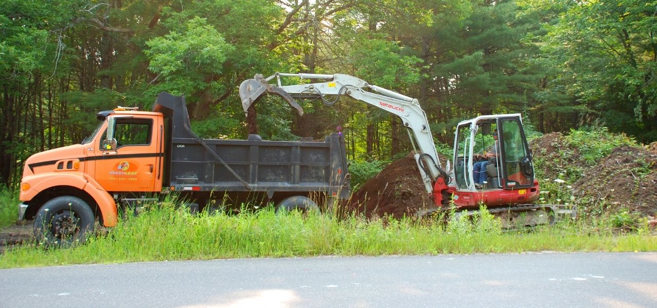 Aggregate Delivery Service - Greenleaf Excavation Muskoka